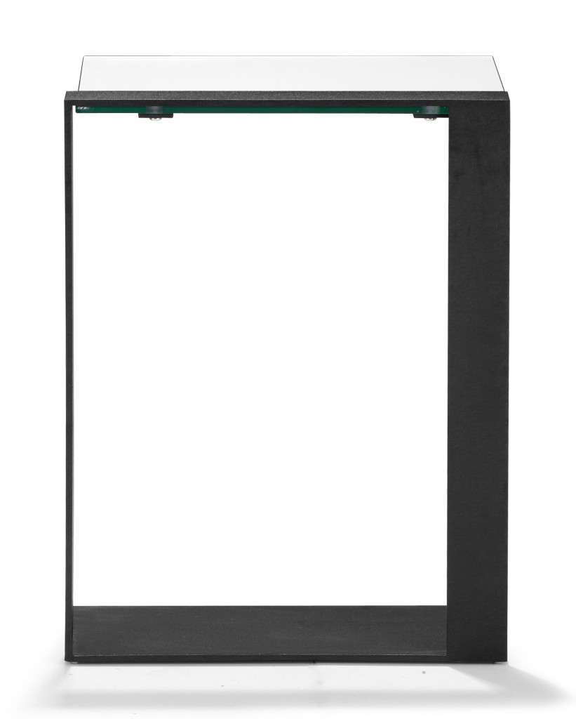 Zeon Side Table MOSS MANOR: A Design House